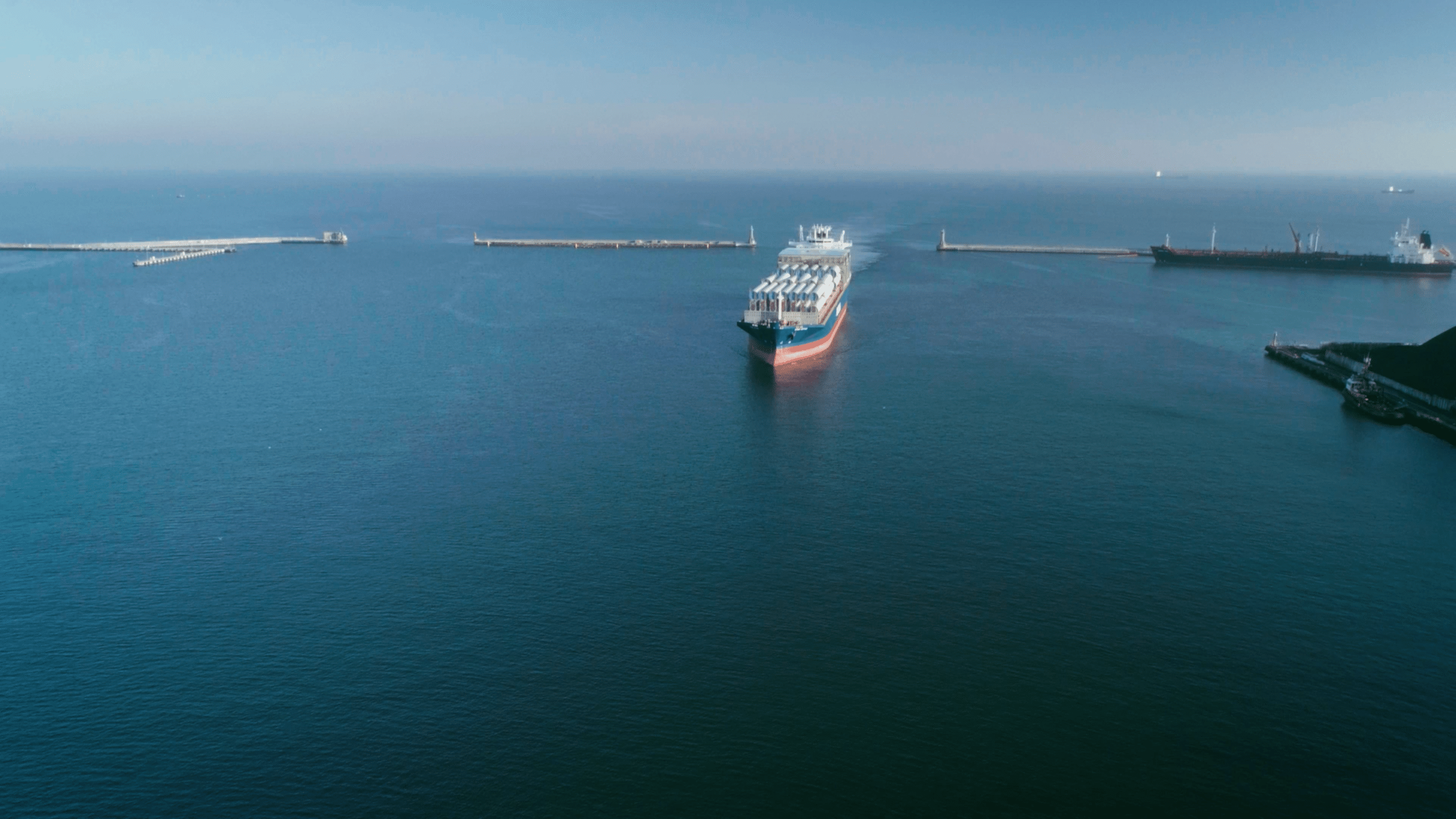 Grieg Star Logo Grieg Star Swoops On Bulker From Open Hatch Competitor